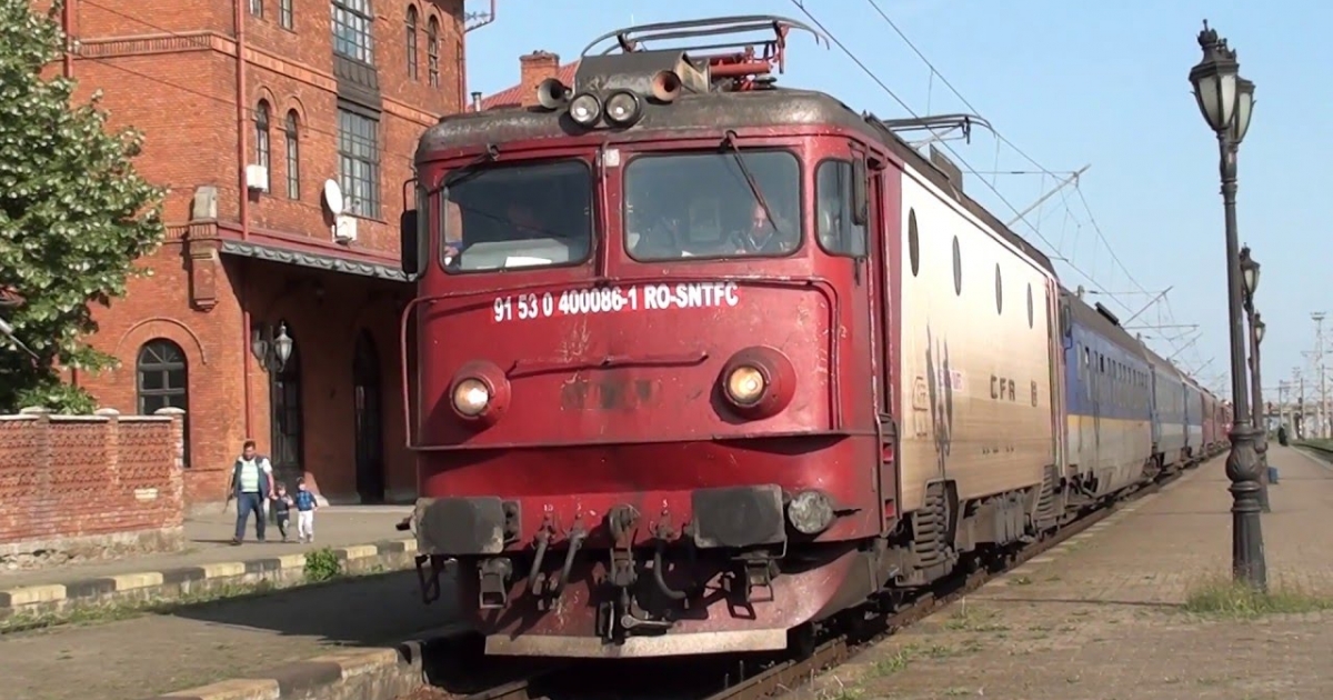 Trenurile Iasi-Timisoara raman si fara vagoanele cuseta